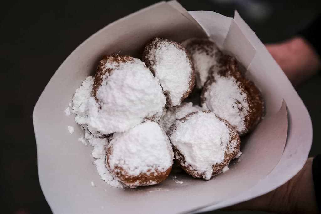 Smoutebollen Min - Wine And Food Tour